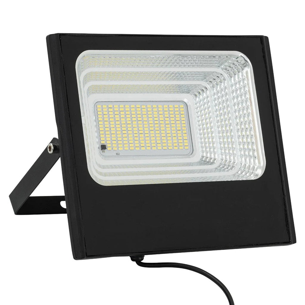 Mercator Solitude 2000lm Solar Flood Light with Radar Sensor and Remote